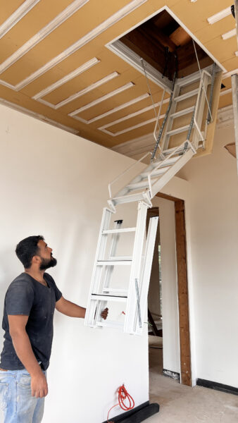 3.65 – 5 Metre Açılır 4 Katlanır Metal Çatı Merdiveni