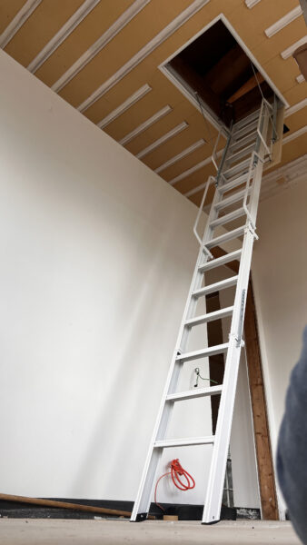 3.65 – 5 Metre Açılır 4 Katlanır Metal Çatı Merdiveni